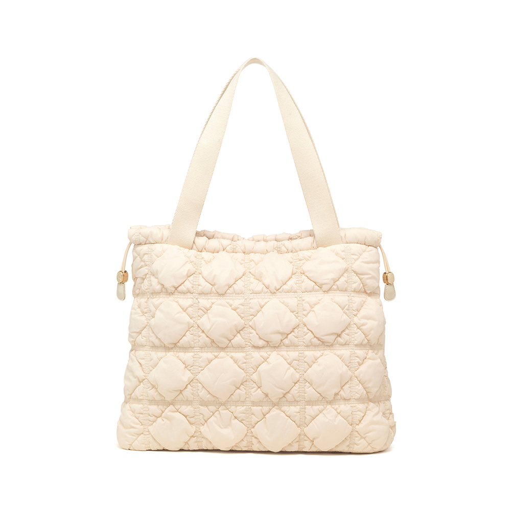Carlyn The Weekender Tote Bag Ivory – voilà.id
