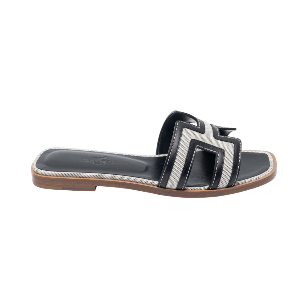 Hermès Oran H Canvas and Calfskin Sandals Prunoir/Noir – voilà.id