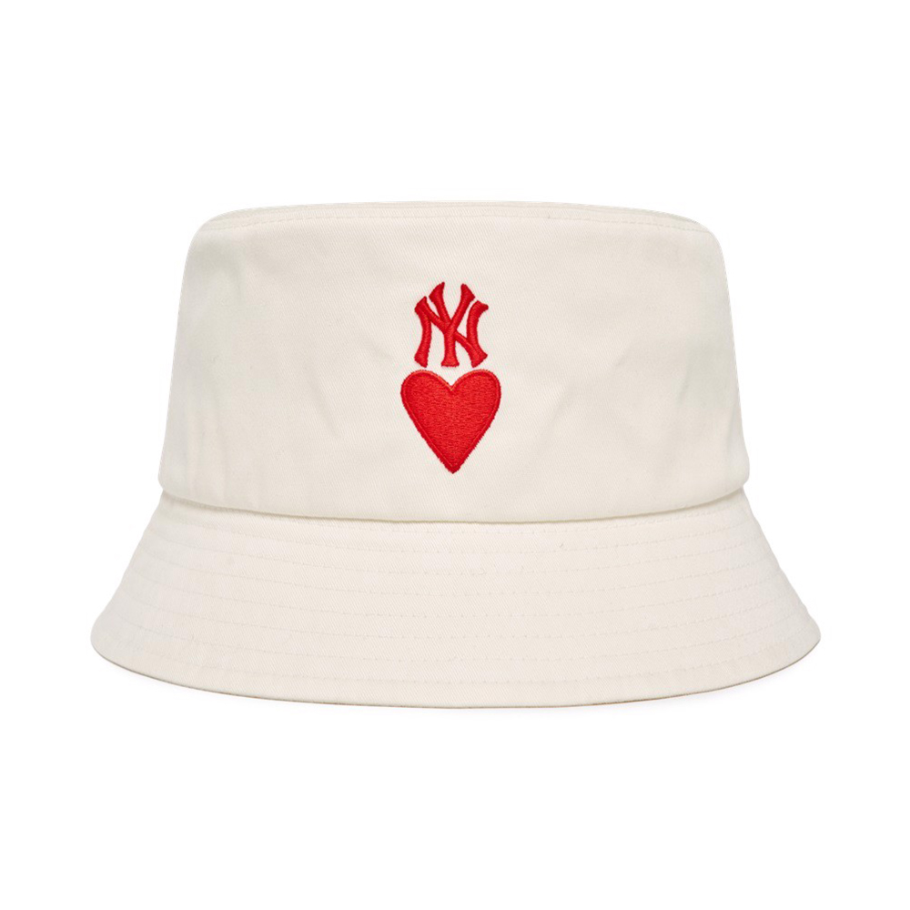 MLB NY Yankees Heart Logo Bucket Hat Ivory – voilà.id