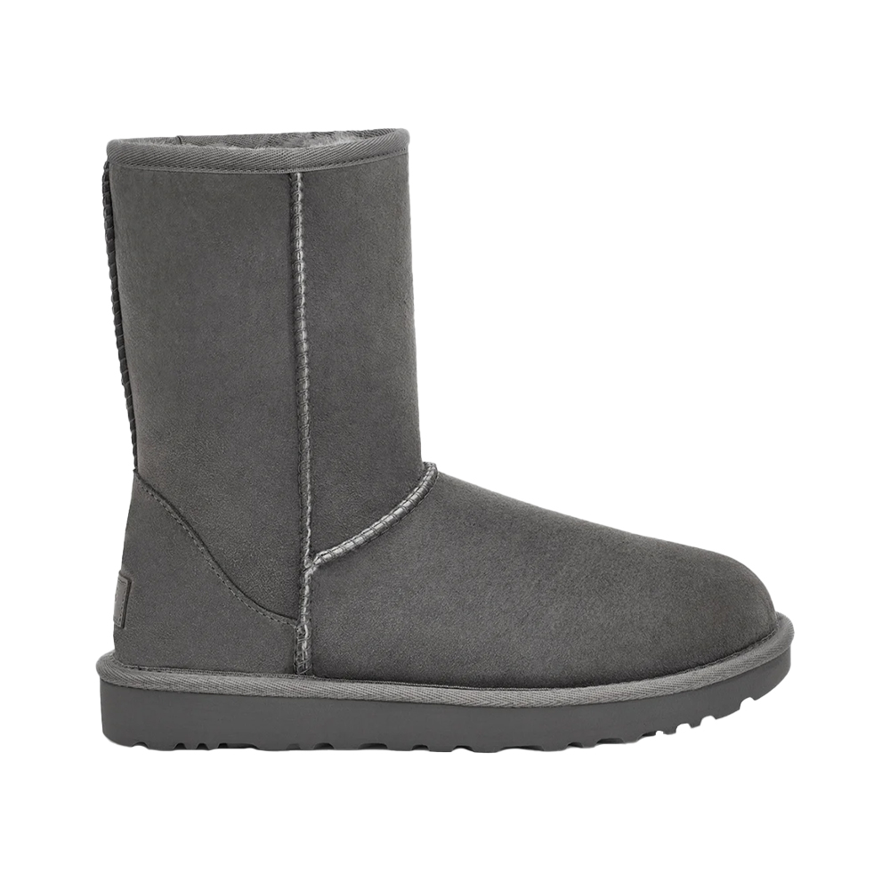 UGG Classic Short II Boots Black – voilà.id